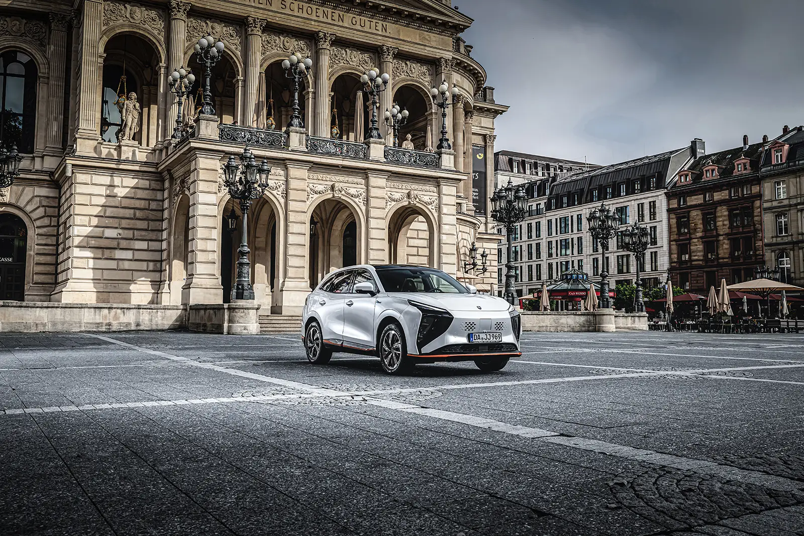 Dongfeng presenta el modelo eléctrico: el carro Friday | Dongfeng ...