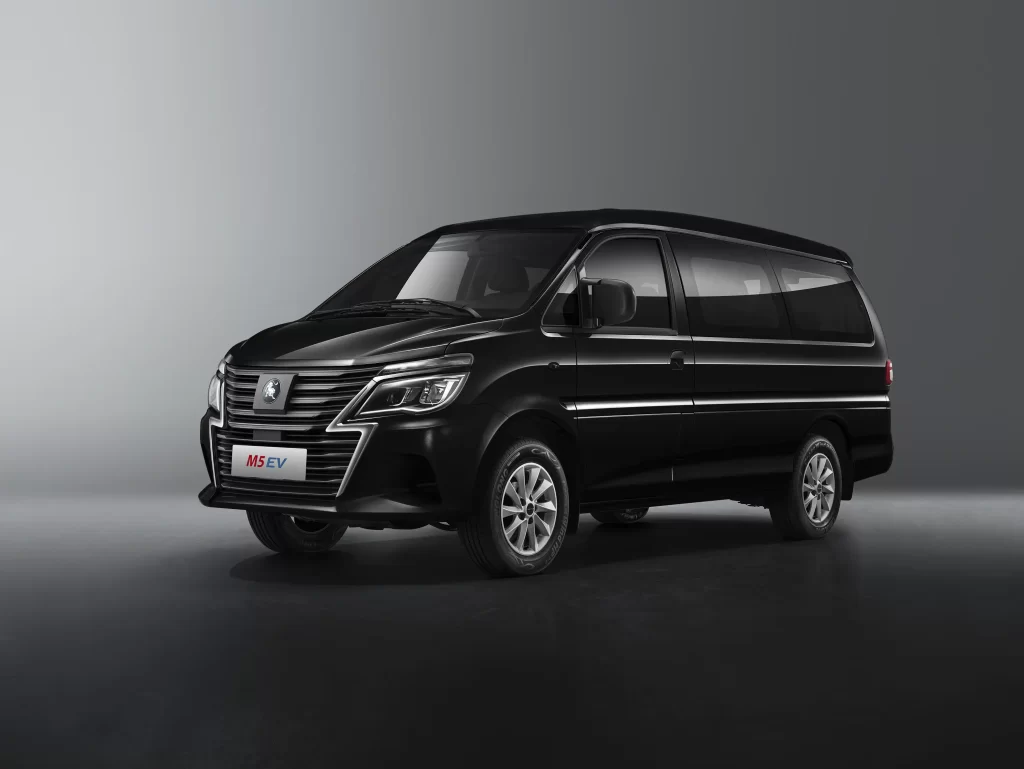 M5 EV Busito Eléctrico 9 Pasajeros - Dongfeng Panamá